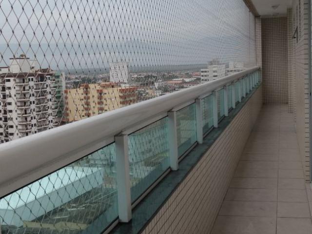 EXCELENTE APARTAMENTO 3 DORMITÓRIOS TODO AVARANDADO
