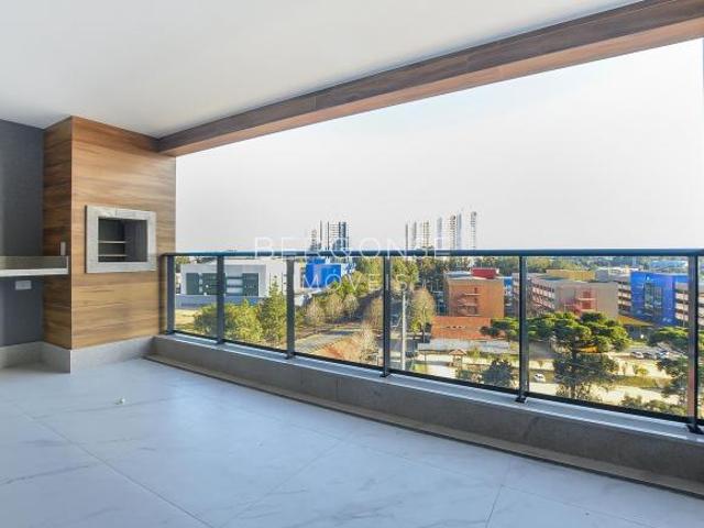 Excelente apartamento 3 dormitorios e 2 vagas no E