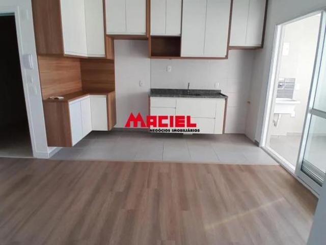 Excelente apartamento 3 dormitórios na Vila Industrial, localização muito boa, próximo a escola, sup