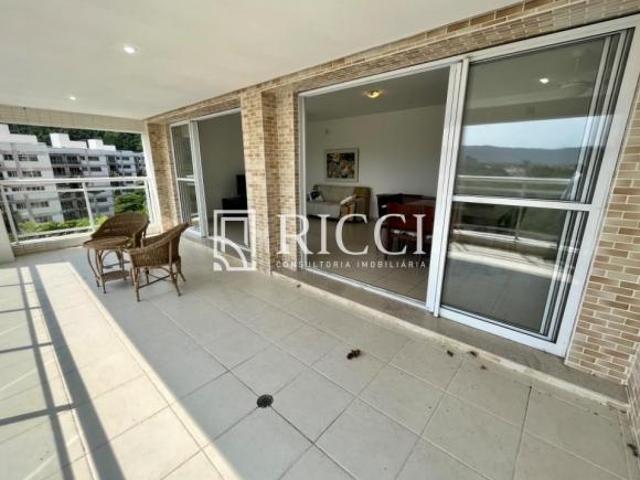 EXCELENTE APARTAMENTO 3 SUÍTES COM VARANDA GOURMET NA ENSEADA !