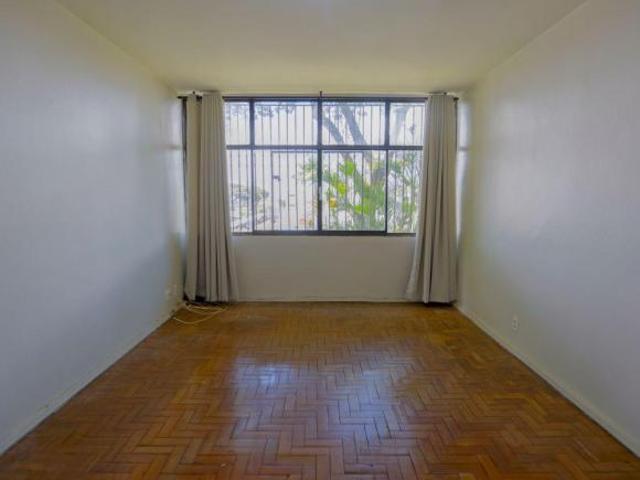 Excelente apartamento 03 quartos na Asa Norte