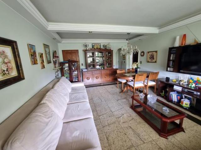 EXCELENTE APARTAMENTO 104N – 3 QTOS, VAZADO, ANDAR ALTO, ELEVADOR E VISTA LIVRE