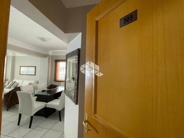 Excelente apartamento, 115,74 M², 03 dormitórios 01 suíte, mobiliado e decorado, amplo living com 0