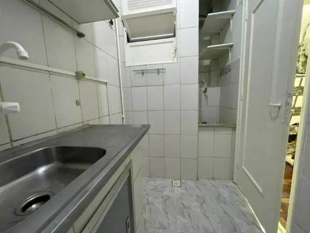 Excelente apartamento 1 quarto de frente, claro e bem localizado em Copacabana