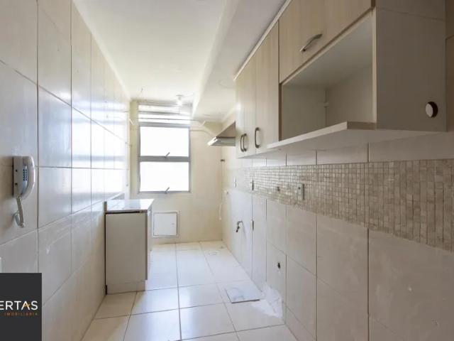 Excelente Apartamento 2 Dormitórios na Av. Wenceslau Escobar