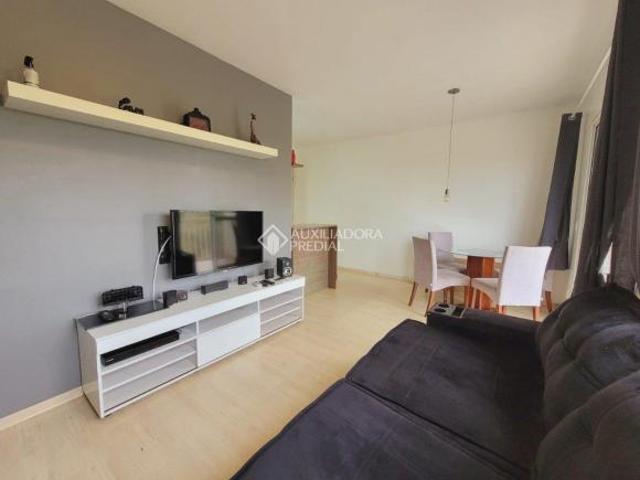 Excelente apartamento 2 dormitórios, mobiliado no bairro Humaitá
