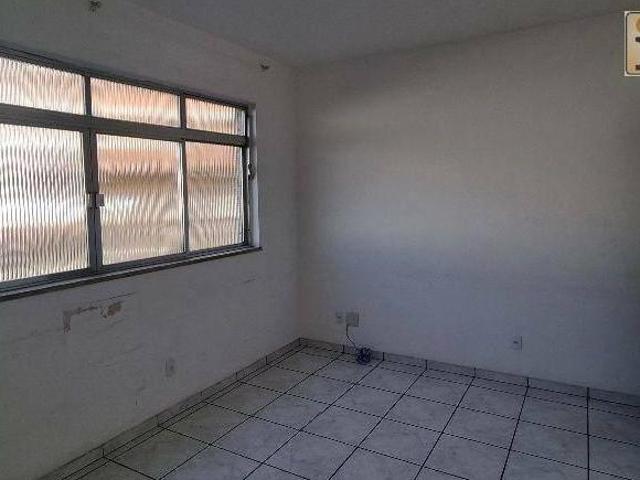 Excelente apartamento 2 dormitórios primeiro andar próximo a Avenida Afonso Pena