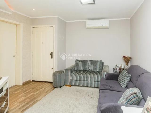 Excelente apartamento 2 quartos MOBILIADO, 1 vaga no bairro Higienópolis