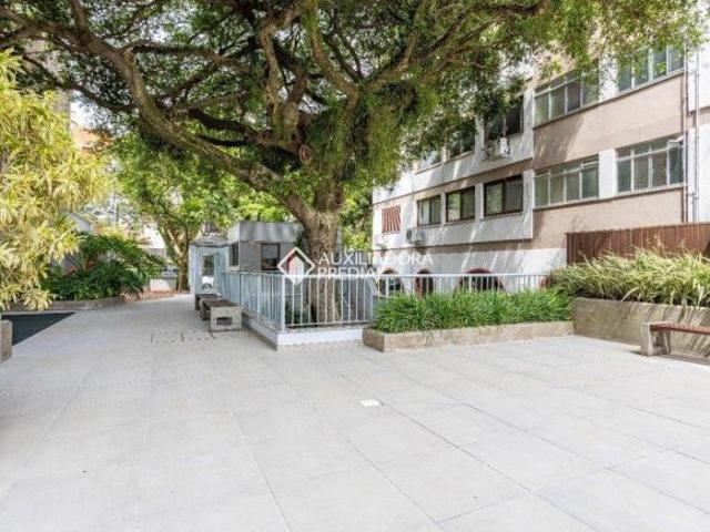 Excelente apartamento 2 quartos, andar alto, 1 vaga escriturada, no bairro AUXILIADORA