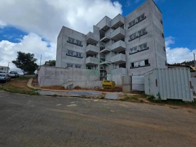 Excelente apartamento 60m² á venda no Jardim Vitória em Poços de Caldas MG