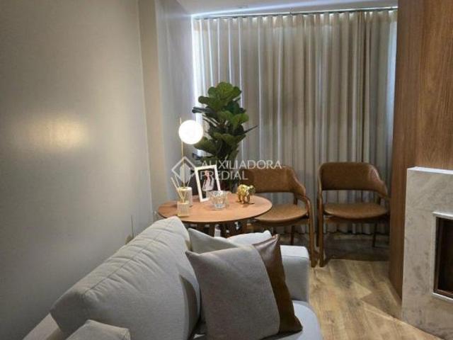 Excelente apartamento