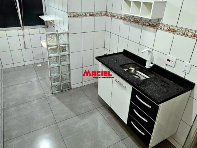 EXCELENTE APARTAMENTO COM LAZER COMPLETO, ELEVADOR E ACADEMIA