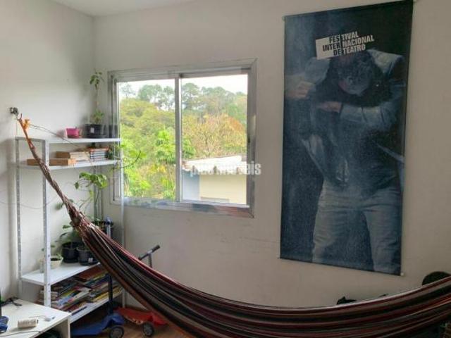 Excelente apartamento com uma bela vista para área verde