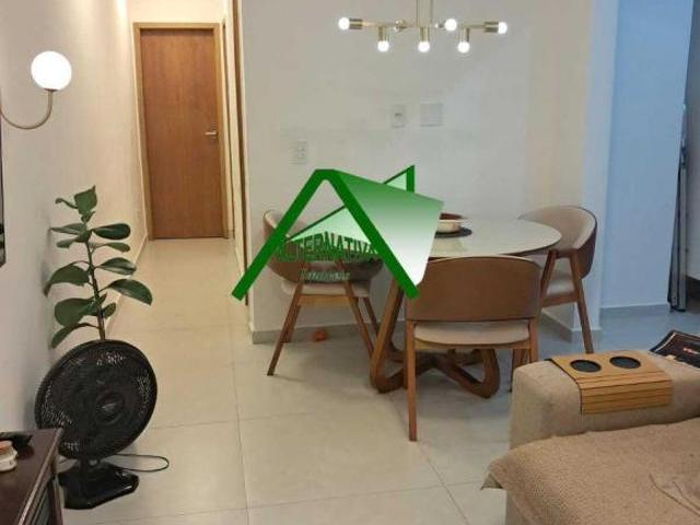 Excelente apartamento com varanda e ótima localização!