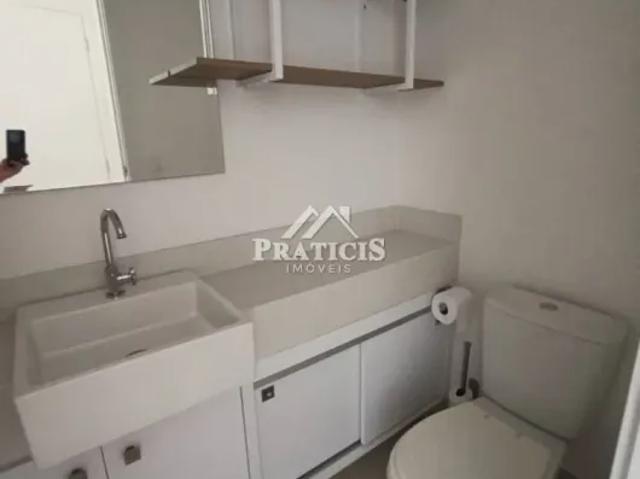 Apartamento mobiliado, com 100 m², localizado a poucos minutos da estação de metrô