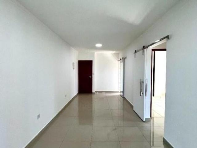 Excelente apartamento com 2 dormitórios, sendo 1 suíte, Sala 2 ambientes com ampla sacada gourmet co