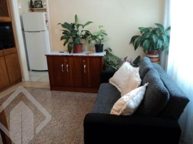 Excelente apartamento com 2 quartos