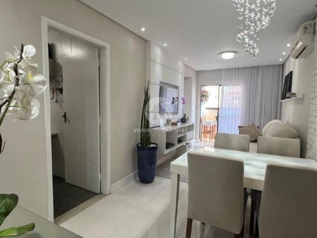 Excelente apartamento com 2 quartos à venda no bairro Embaré Santos