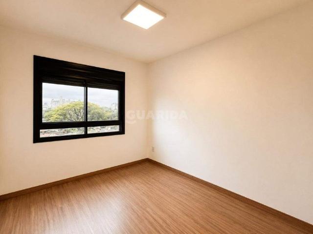 Excelente apartamento com 2 quartos e vaga dupla no Passo D'areia COD: 26086
