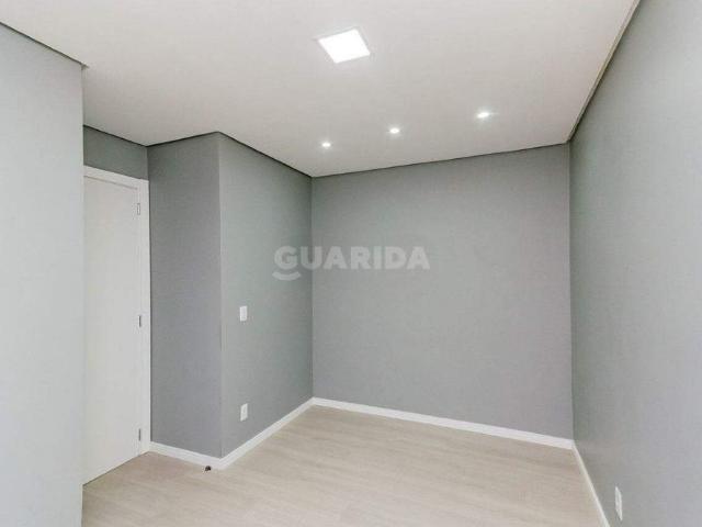 Excelente apartamento com 2 quartos no Alto Petrópolis COD: 26125