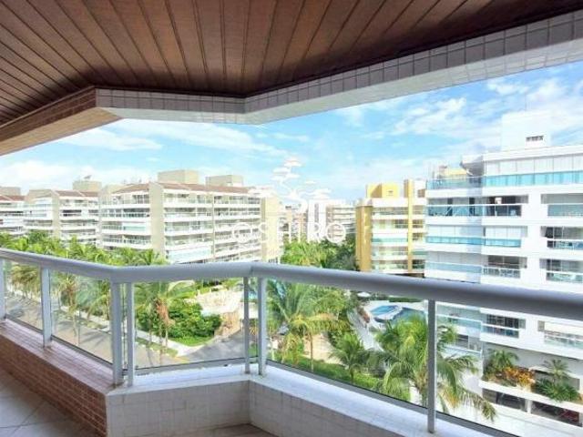 Excelente apartamento com 3 dormitórios