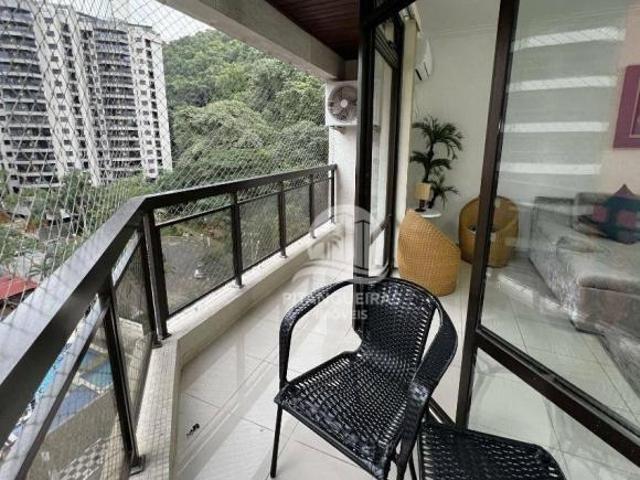 Excelente apartamento com 3 dormitórios à venda, 100 m² na Praia das Pitangueiras Guarujá/SP