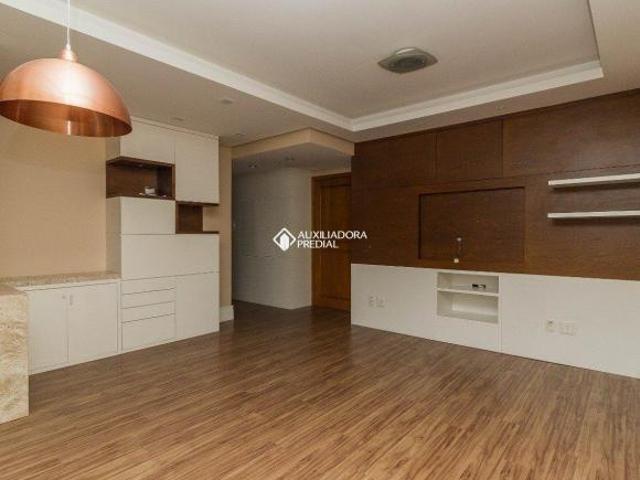 Excelente apartamento com 3 dormitórios e 2 vagas de garagem