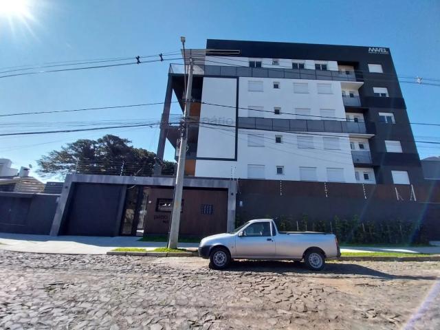 Excelente Apartamento com 3 dormitórios sendo um suíte para locação, em ótima localização no Bairr