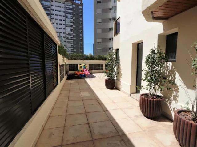 Excelente apartamento com 3 dormitórios, próximo aos Metrôs Santa Cruz e Praça Da Árvore