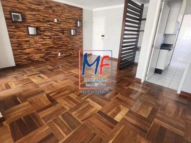 Excelente Apartamento com 76 m², 2 Dormitórios 1 Suíte, living ampliado, 2 vagas livres, 10º And