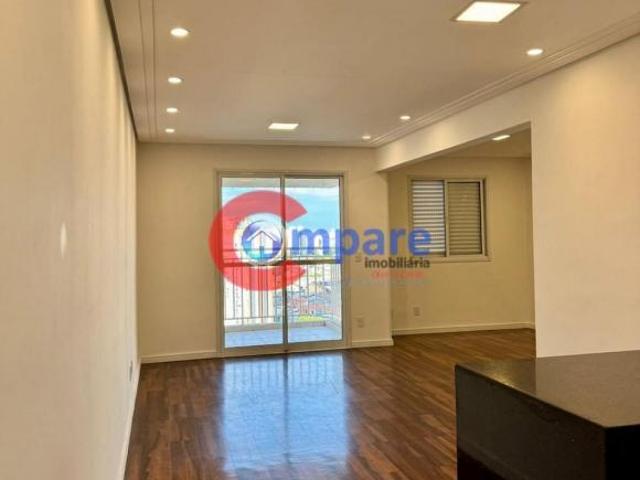 Excelente Apartamento à venda, 76 metros, 2 dormitórios, sala ampliada, 1 suite, 2 vagas Vila A