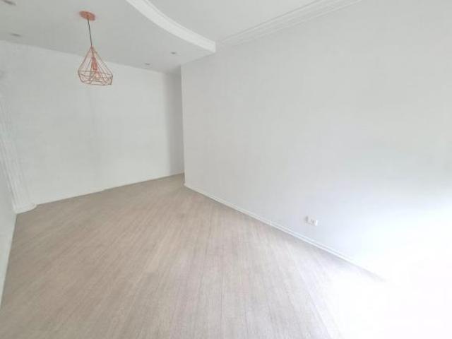 Excelente apartamento à venda, 2 dormitórios, Sacada, Jardim Vila Mariana, São