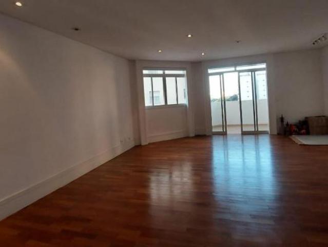 Excelente apartamento à venda com 130m, 03 quartos e 2 vagas na Vila Mascote SP
