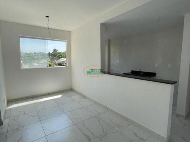Excelente apartamento à venda com vista para Lagoa da Pampulha, Belo Horizonte!