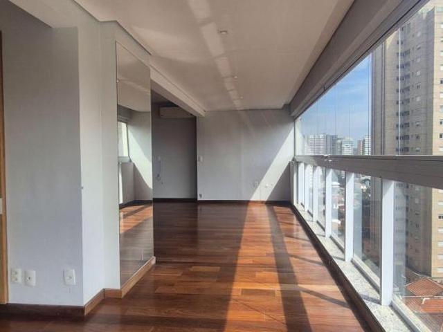 Excelente apartamento à venda em Perdizes com 127m², 3 vagas próximo ao Bourbon Shopping