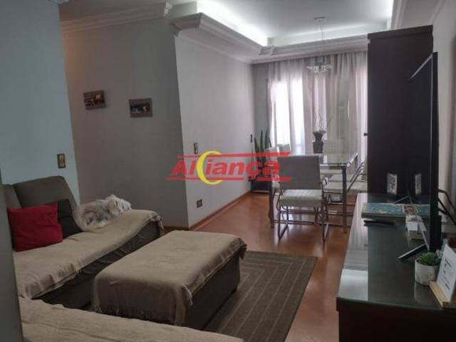 Excelente apartamento à venda na Vila Matilde, em andar alto,no Condominio Edifício Alexandria