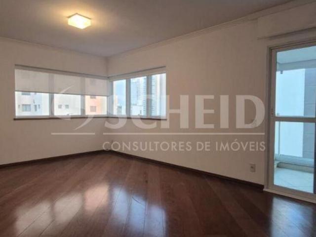 Excelente apartamento a venda na Antônio de Macedo Soares Campo belo, SP
