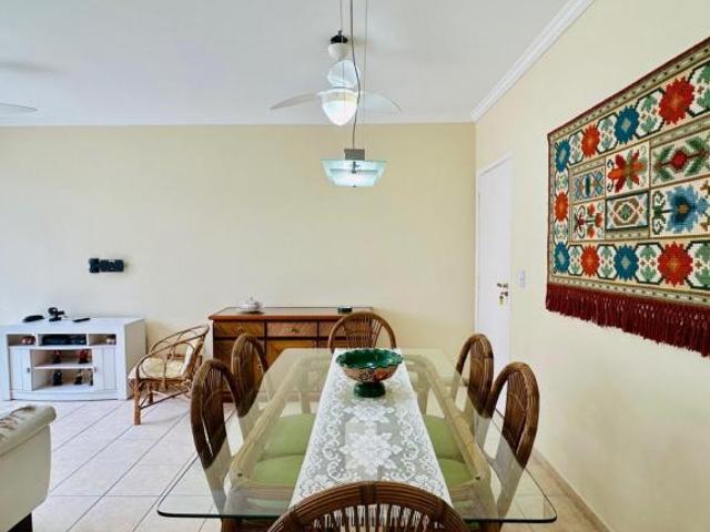 Excelente apartamento á venda na Enseada, Guarujá | QVista