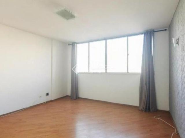 Excelente apartamento à venda no bairro Vila Gomes Cardim, em São Paulo, ideal para quem busca confo
