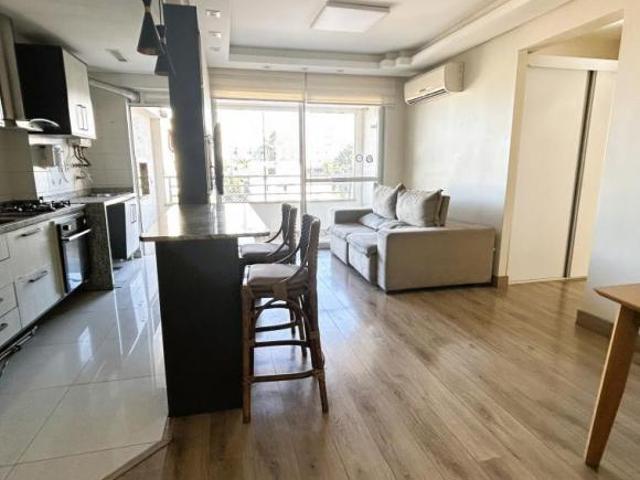 Excelente apartamento à venda ou locação no Centro de Canoas no val