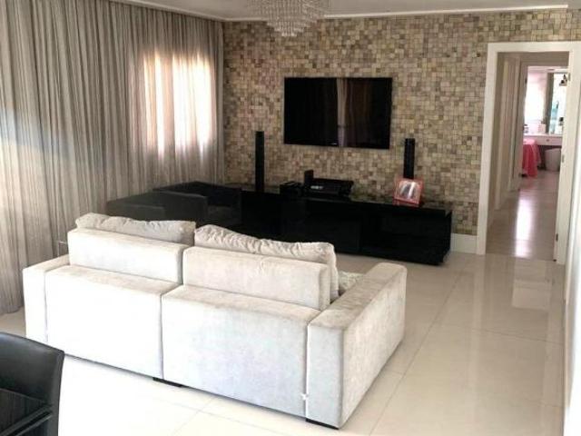 Excelente apartamento, ao lado da Estação Guilherme Giorgi do Metrô!