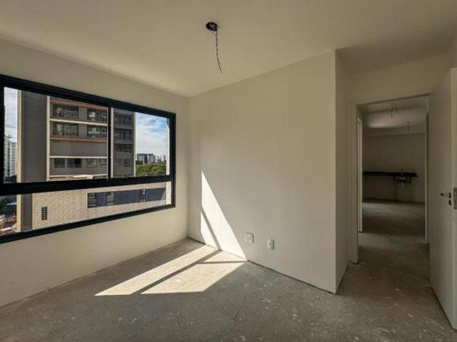 Confortável apartamento garden para venda em Cidade Monções com 2 quartos, sendo 1 suíte, 72m²
