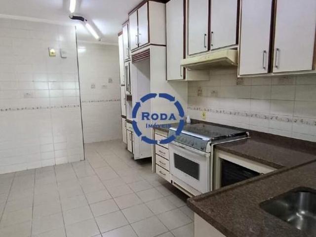 Excelente Apartamento de 3 dormitórios 1 suíte Alto Padrão com 173m² em ótima localização. Bairro