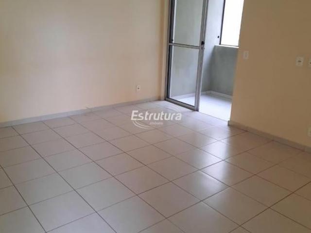 Excelente apartamento de 3 dormitórios com garagem. Pracinha, salão de festas em