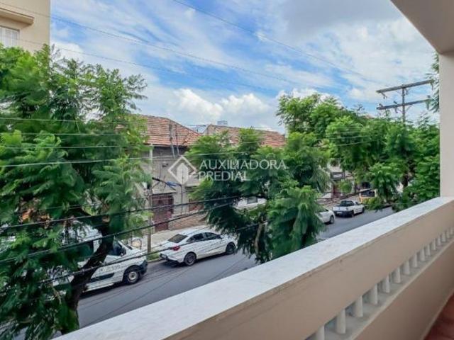 Excelente apartamento de 3 dormitórios próximo a Redenção