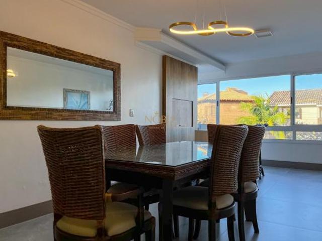 Excelente apartamento de 3 dormitórios próximo aos molhes e praia grande