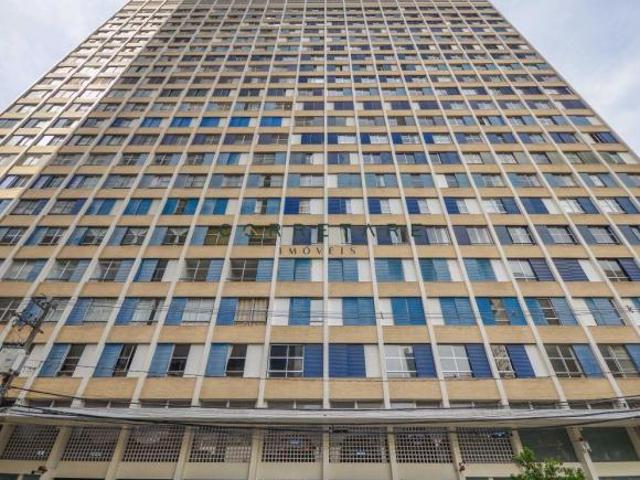 Excelente Apartamento de 3 quartos na Divisa Centro/Batel – 140m² Privativos