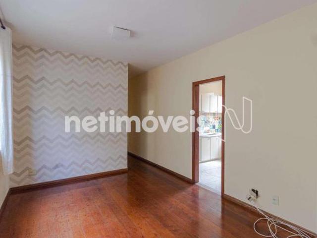 Excelente apartamento de 3 Quartos para venda no Caiçaras!