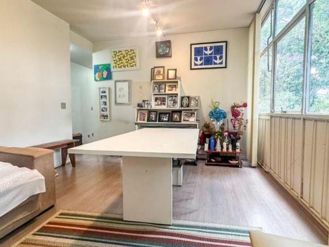 Excelente apartamento de 03 quartos na 714 Asa Sul