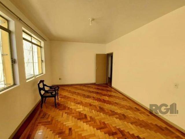 Excelente apartamento de 135m² com 5 dormitórios